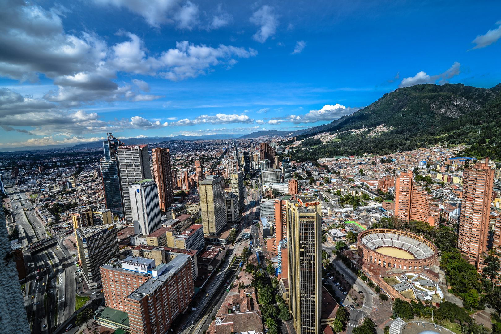 Bogotá: Destino imperdible para amantes de la historia y la naturaleza